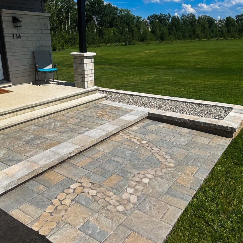The benefits of using interlock stone for your patio and walkways